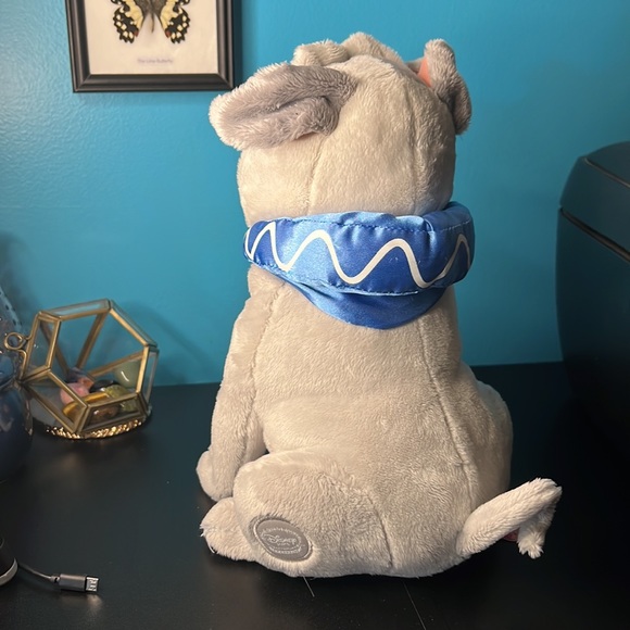 Disney | Toys | Vintage Disney Store Exclusive Pocahontas Percy The Pug ...